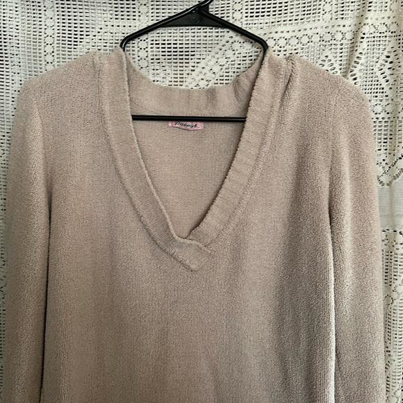Sweaters | Womens Warm Sweater For Those Chilly Night Out In The ...